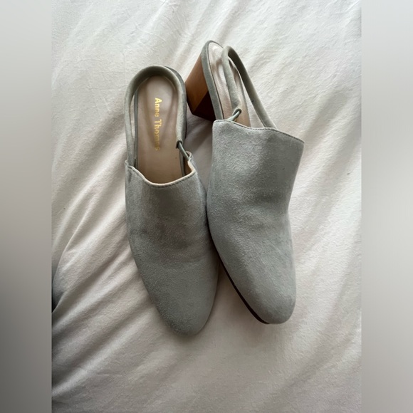 Anne thomas | Shoes | Anne Thomas Heels Williamsburg Velours Pony Light ...